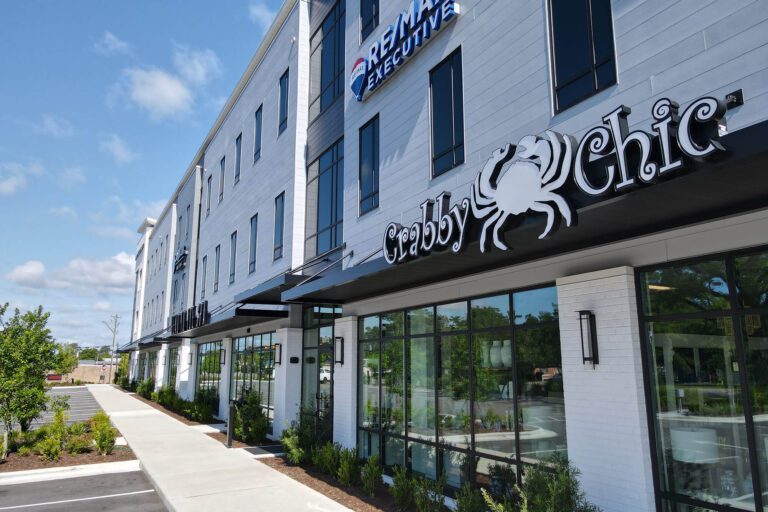 Hanger Rod/Overhead Support Canopies | DAC Awnings