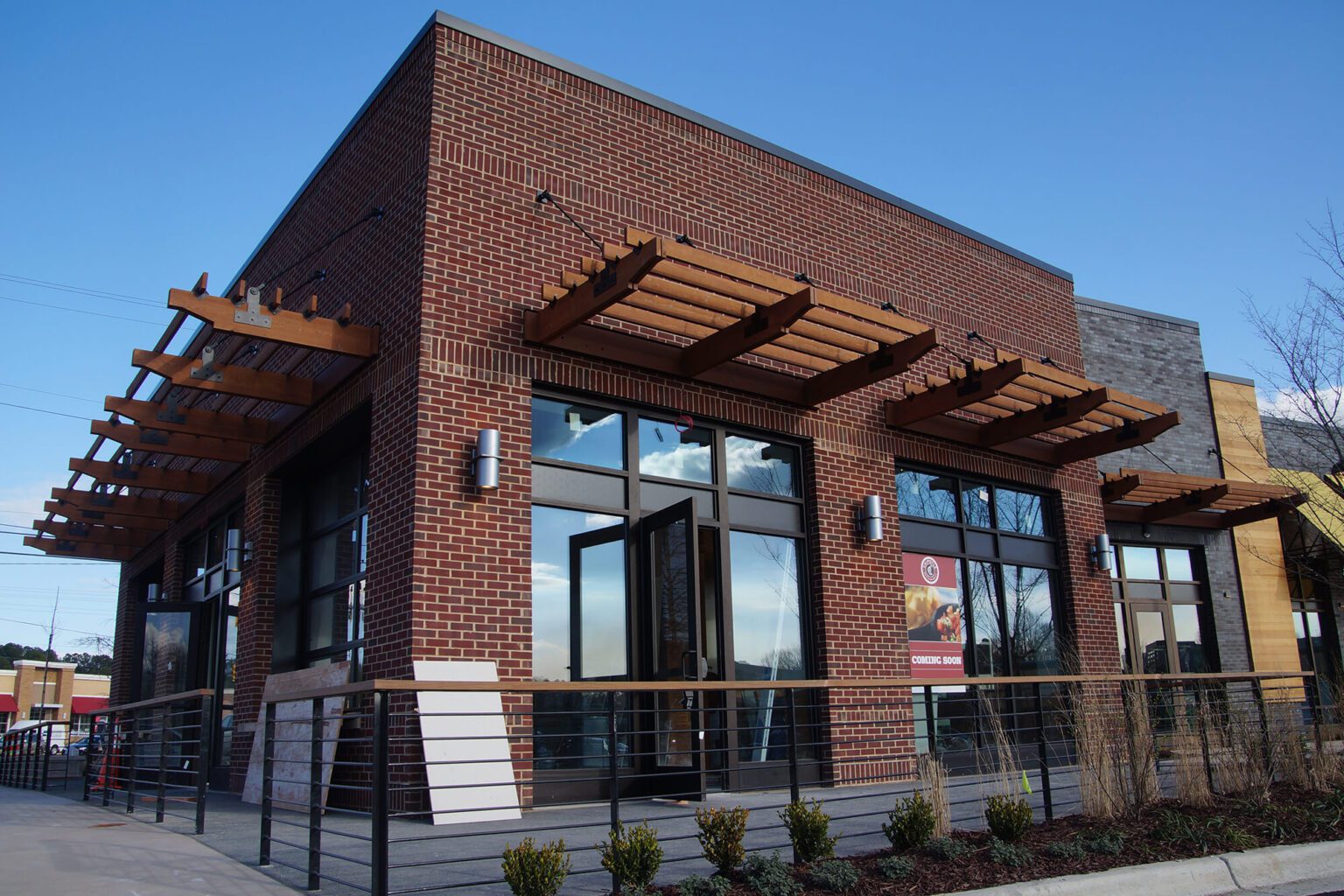 Hanger Rod/Overhead Support Canopies | DAC AwningsDAC Awnings